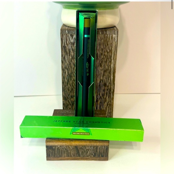 Jeffree Star | Makeup | New Jeffree Star Eye Linerresting Rich Face ...